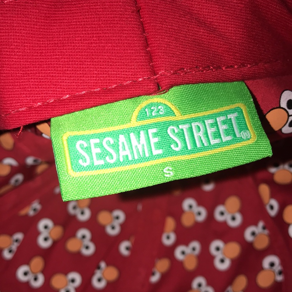 Elmo Cap By Sesame Street - Gem